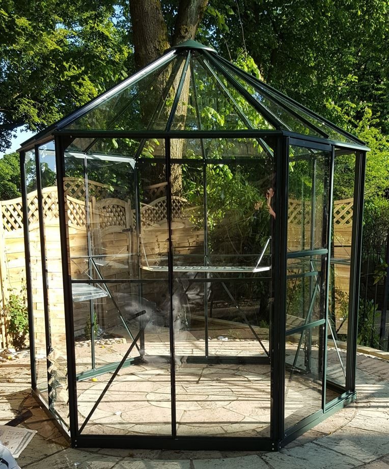 Vitavia Hera Hexagonal Wide Greenhouse | Downtown
