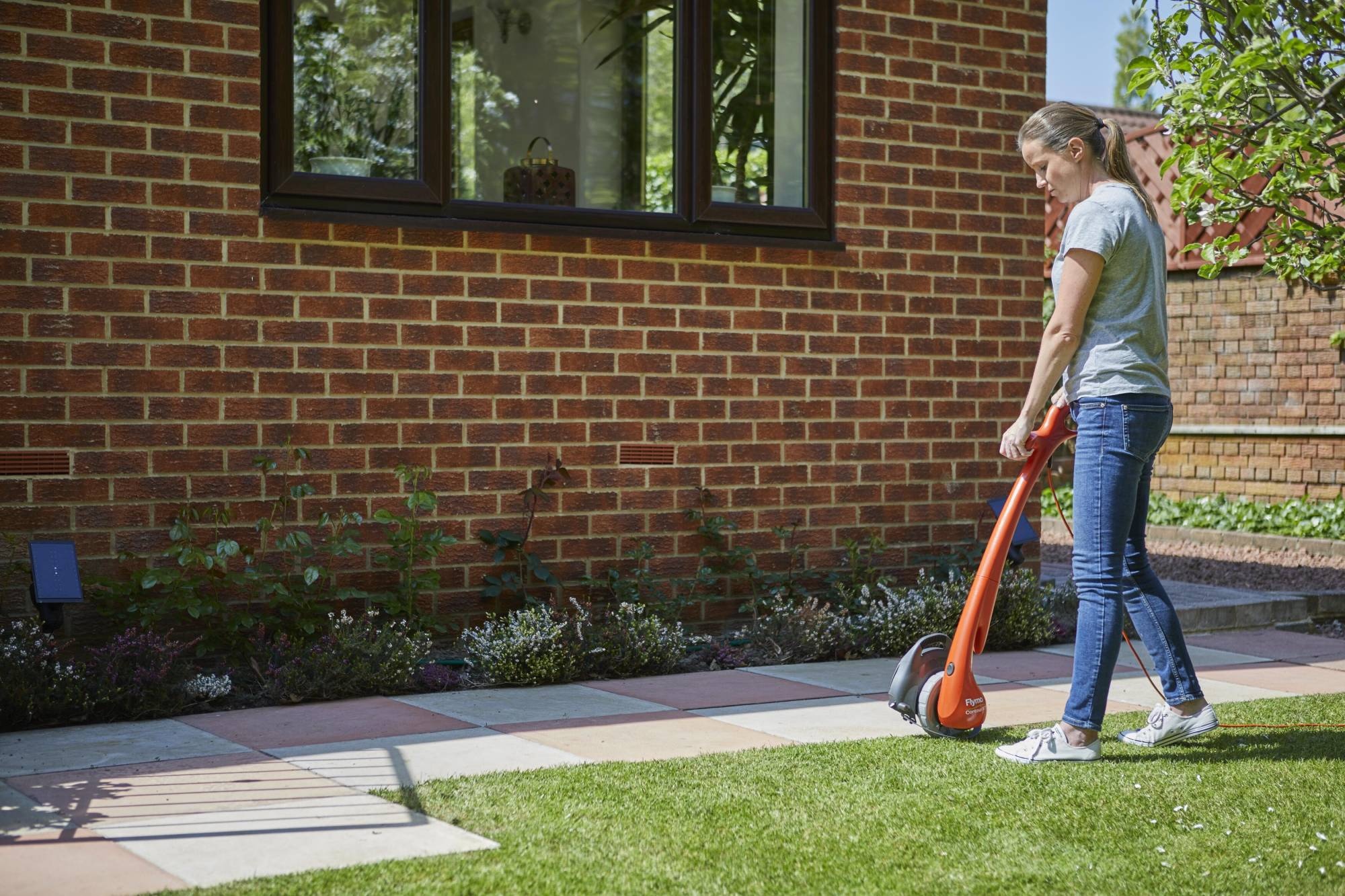 Flymo Contour XT 300W Electric Grass Trimmer | Downtown