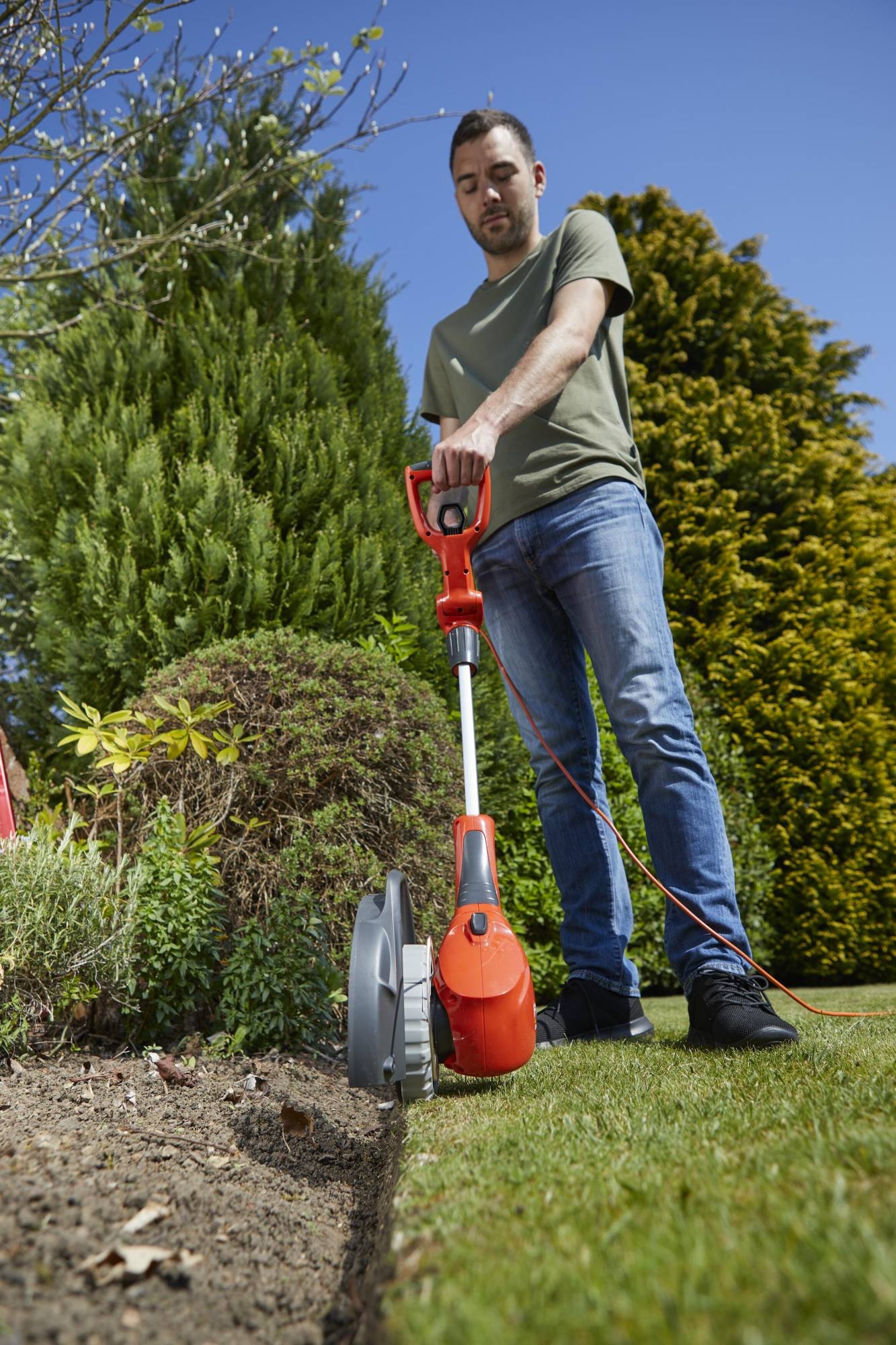 Flymo Contour 500E Electric Grass Trimmer | Downtown