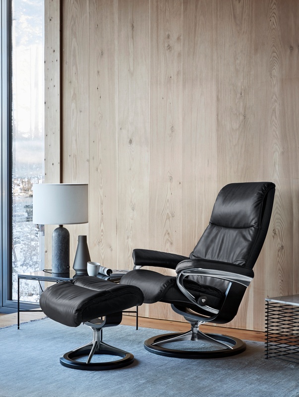 Stressless View Chair With Signature Base | Downtown