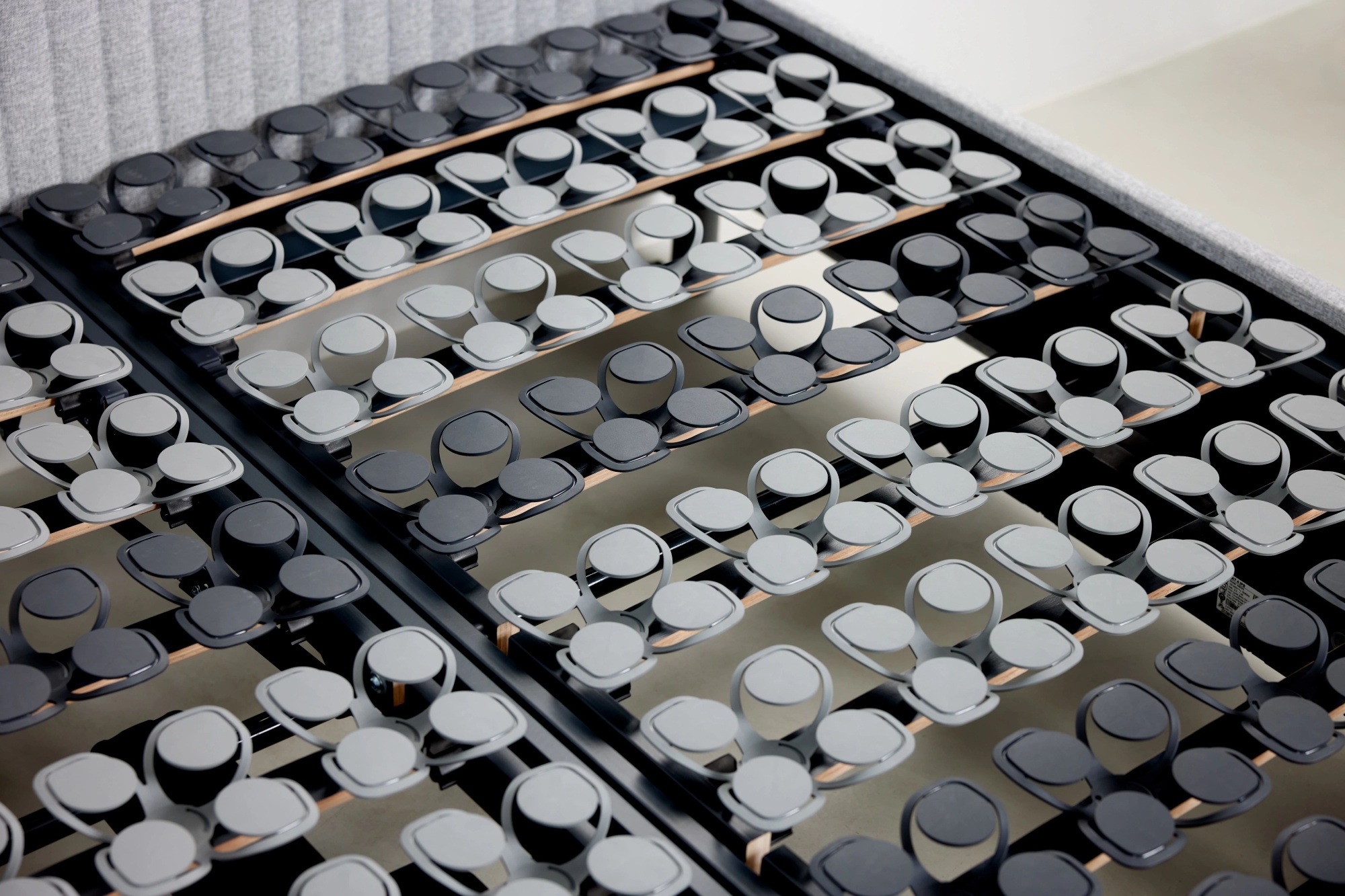 Tempur Arc Adjustable Disc Bed Base | Downtown