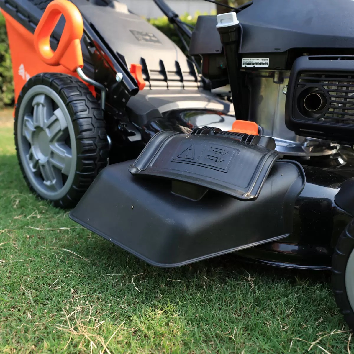 Yardforce GMH51 51cm Petrol Mower | Downtown