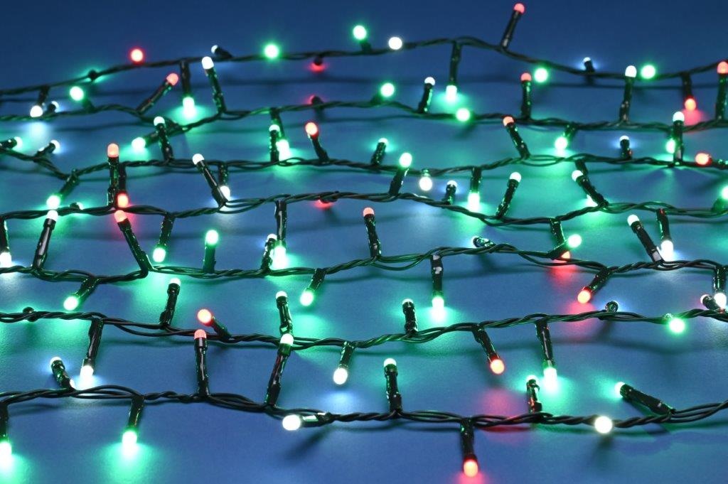 Festive 750 Glow-Worm Lights - Jolly Holly - 18.7m | Downtown