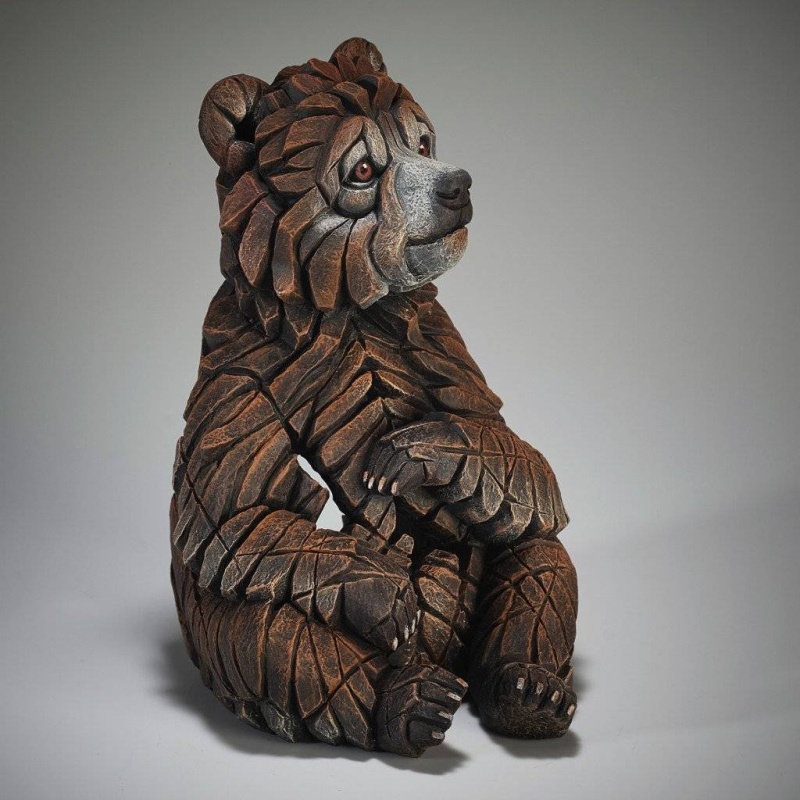 Edge Sculptures: Ornaments and Gifts at Downtown Stores