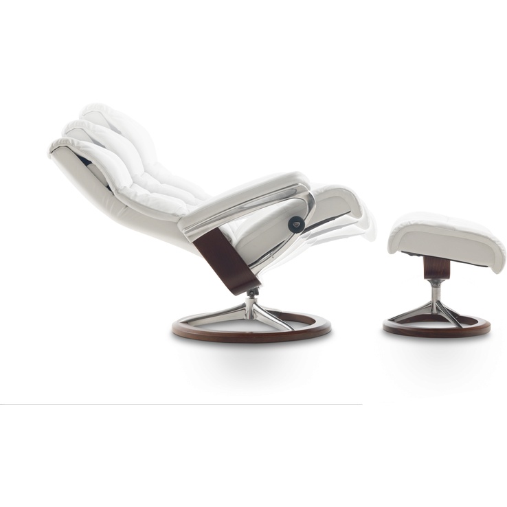Stressless View Chair With Signature Base | Downtown