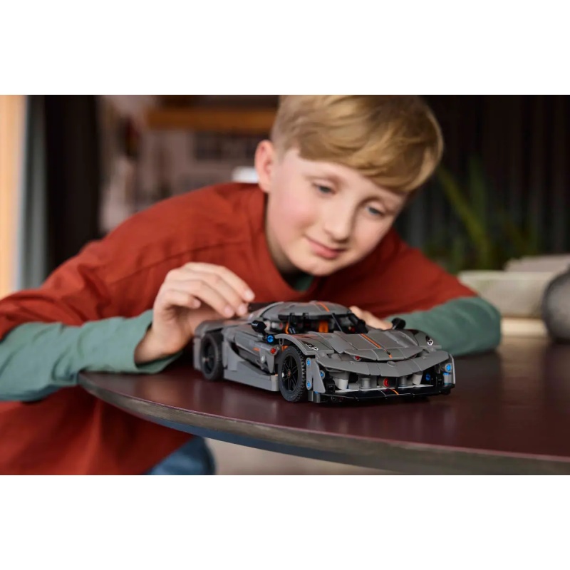 LEGO 42173 Technic Koenigsegg Jesko Absolut Grey Hypercar | Downtown