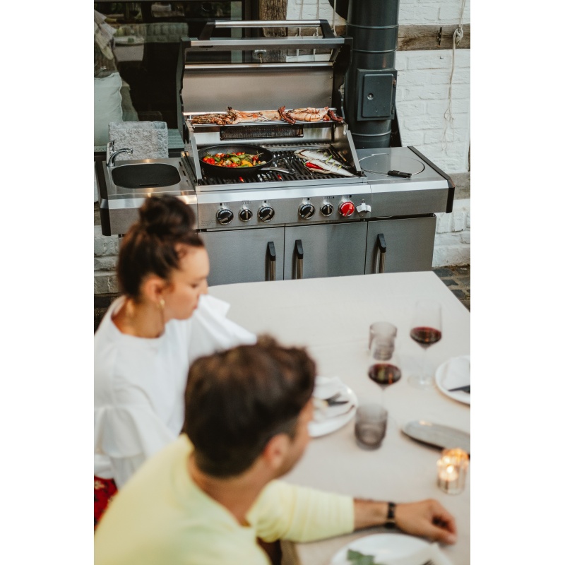 Enders Kansas II Pro 4 SIK Profi Turbo 4 Burner Gas Barbecue | Downtown